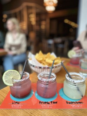 TABLE 13 - Updated September 2025 - 161 Photos & 139 Reviews - 333 W ...