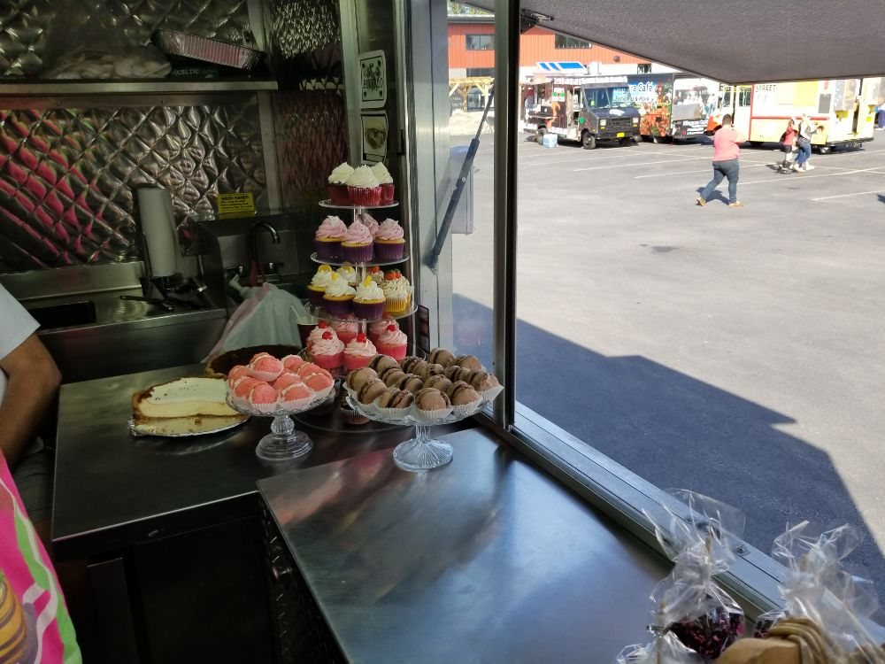 SWEET LISA - Updated December 2025 - 16 Photos - 13032 Genesee St ...