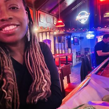 TAPPER PUB - Updated October 2025 - 32 Photos & 41 Reviews - 3832 ...