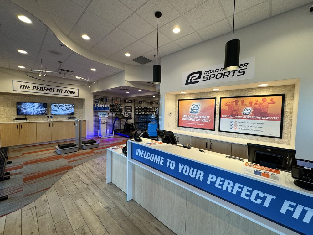 ROAD RUNNER SPORTS - Updated December 2025 - 7131 W Ray Rd, Chandler ...