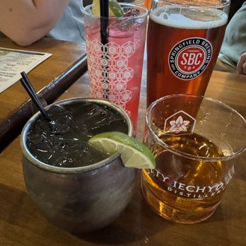 SPRINGFIELD BREWING COMPANY - Updated January 2026 - 348 Photos & 465 ...