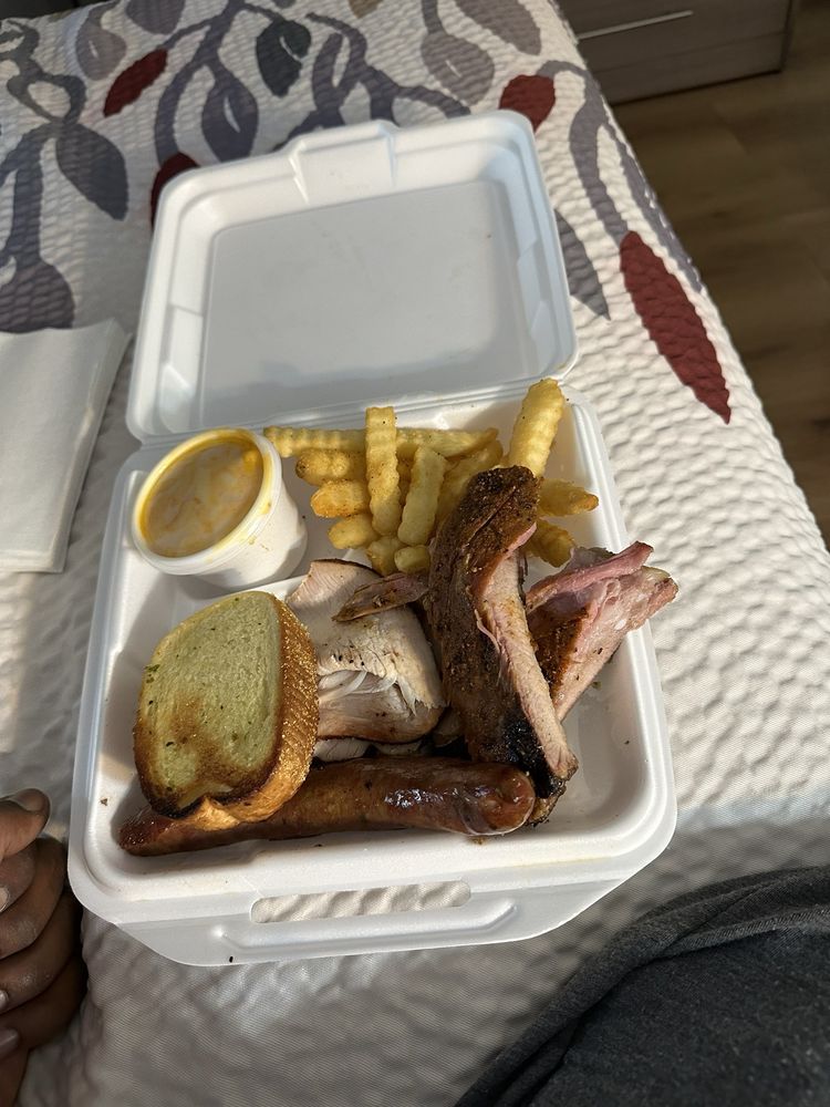 GEORGIA BOB’S BARBECUE COMPANY - PERRY - Updated October 2025 - 49 ...