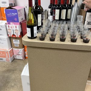 TIPSY TURTLE - Updated August 2025 - 24 Photos - 4530 Lemay Ferry Rd ...