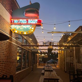 TWISTED ROOT BURGER - Updated August 2025 - 199 Photos & 195 Reviews ...