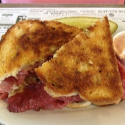 CIRCLE RESTAURANT - Updated October 2025 - 52 Photos & 75 Reviews ...