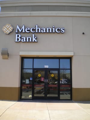 MECHANICS BANK - Updated October 2025 - 17 Reviews - 721 Pleasant Grove ...