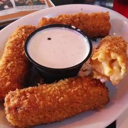 Pluckers Wing Bar - Plano - 383 Photos & 427 Reviews - Chicken Wings ...