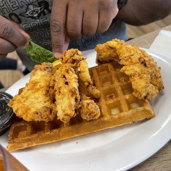RONNIE’S WAFFLE’S - Updated September 2024 - 38 Photos & 46 Reviews ...