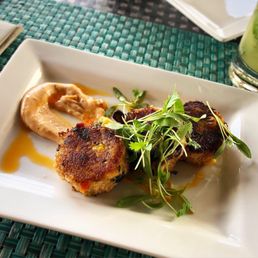 SHORES RESTAURANT - Updated December 2025 - 793 Photos & 605 Reviews ...