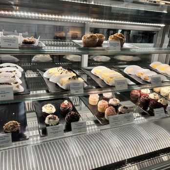 ALLYSON A BAKE SHOP - Updated June 2025 - 160 Photos & 104 Reviews ...