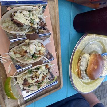 ISLAND PIG AND FISH - BBQ AND FRESH SEAFOOD - Updated May 2025 - 141 ...