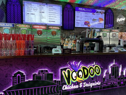 VOODOO CHICKEN & DAIQUIRIS - Updated July 2025 - 89 Photos & 44 Reviews ...