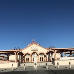 ST VIATOR CATHOLIC CHURCH - 23 Photos & 18 Reviews - 4150 S Eastern Ave ...