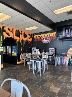 CORNER SLICE - Updated August 2025 - 158 Photos & 133 Reviews - 2852 ...