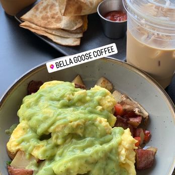 BELLA GOOSE COFFEE - CAFE ON THE RIVER - Updated May 2025 - 446 Photos ...