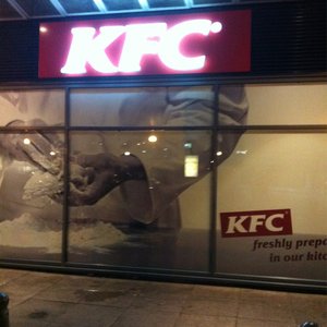 KFC - 602 Avebury Boulevard, Milton Keynes, United Kingdom - Fast Food - Restaurant Reviews ...