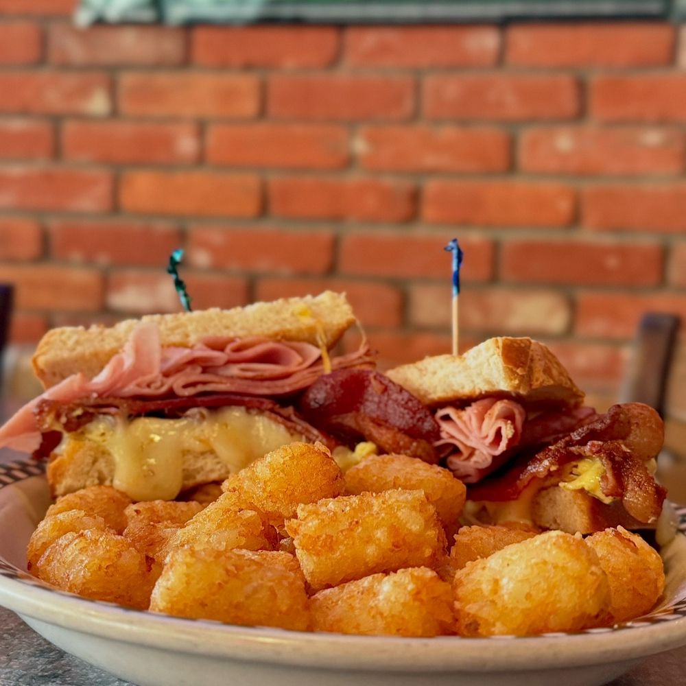 ROUTE 66 CLASSIC GRILL - Updated March 2026 - 456 Photos & 466 Reviews ...