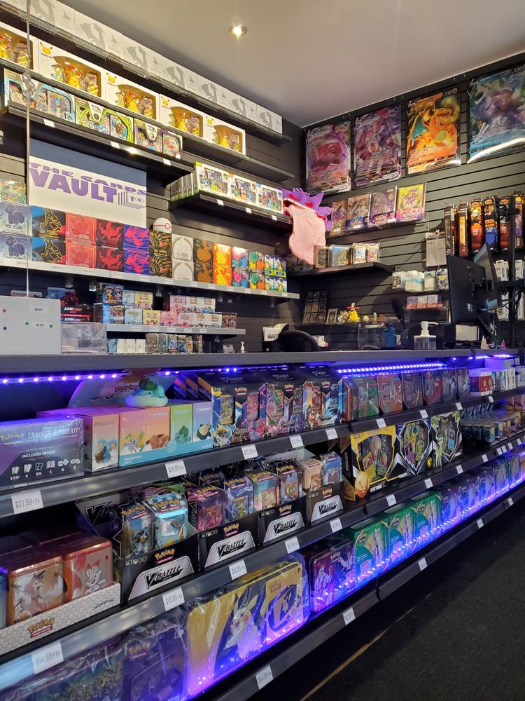 THE CARDS VAULT - Updated January 2026 - 1260 Rue Notre-Dame, Lachine ...