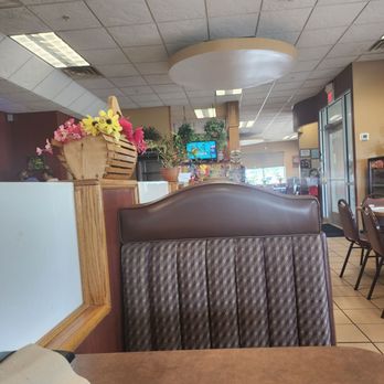 UNCLE DANNY’S FAMILY RESTAURANT - Updated June 2026 - 36 Photos & 25 ...