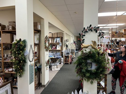 RED TAG OUTLET - Updated October 2025 - 2489 N Hwy 16, Denver, North ...