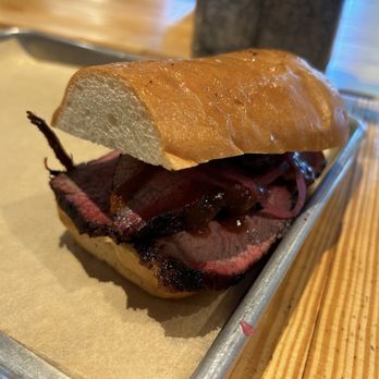 STATELINE ROAD SMOKEHOUSE - Updated January 2025 - 178 Photos & 127 ...