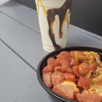 WHATCHA WANNA EAT FOOD HALL - Updated February 2025 - 86 Photos & 21 ...