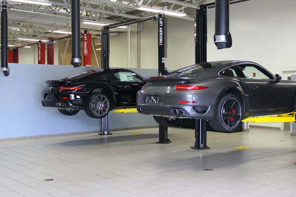 PORSCHE BURLINGTON - Updated January 2026 - 24 Photos & 41 Reviews - 64 ...