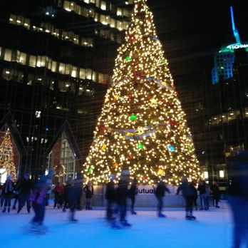 THE UPMC RINK AT PPG PLACE - Updated November 2024 - 116 Photos & 26 ...