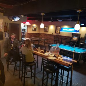 THE LUCKY PIG PUB & GRILL - 26 Photos & 28 Reviews - American ...