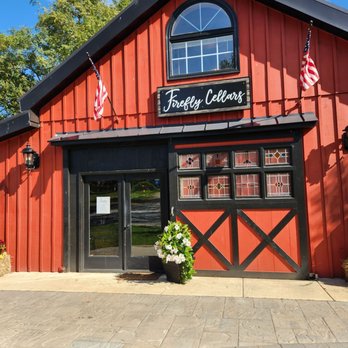 FIREFLY CELLARS - Updated October 2025 - 48 Photos & 21 Reviews - 40325 Charles Town Pike ...