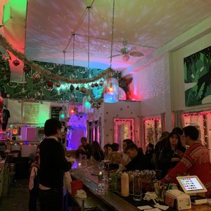 THE GOLDEN GIRL RUM CLUB - 92 Photos & 66 Reviews - Bars - 137 Park ...