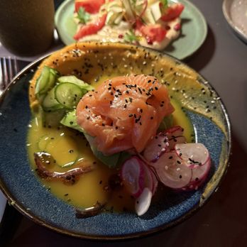 PHARM TABLE - Updated December 2025 - 1171 Photos & 454 Reviews - 611 S ...