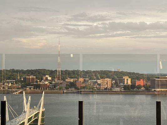 THE CURRENT IOWA - Updated January 2026 - 178 Photos & 49 Reviews - 215 ...