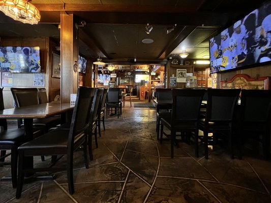 DUGGAN’S BOUNDARY IRISH PUB - Updated December 2025 - 81 Photos & 61 ...