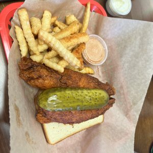 CRAZY D’S HOT CHICKEN - 360 Photos & 483 Reviews - 3652 S Virginia St ...