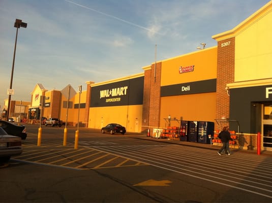 WALMART SUPERCENTER - Updated October 2025 - 27 Photos & 26 Reviews ...