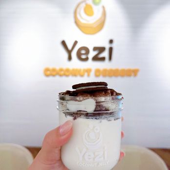 YEZI COCONUT DESSERT - 77 Photos & 30 Reviews - 10617 NE 2nd St ...