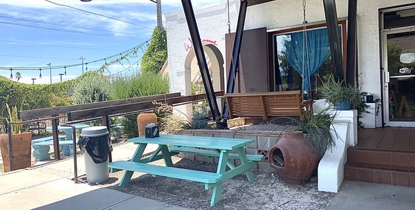 SWEET LORING - Updated July 2024 - 52 Photos & 23 Reviews - 801 N ...