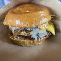 CLARK BURGER - Updated June 2024 - 286 Photos & 319 Reviews - 5906 York ...