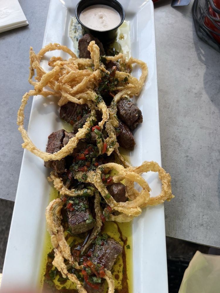 WAYZATA BAR AND GRILL - THE MUNI - Updated January 2026 - 41 Photos ...