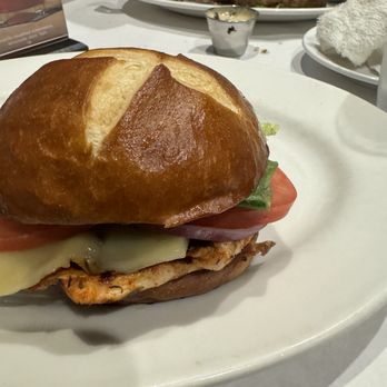 DOC B’S RESTAURANT + BAR - Updated August 2025 - 1097 Photos & 1198 ...