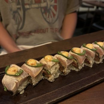 AZUKI SUSHI - Updated November 2024 - 5496 Photos & 3350 Reviews - 2321 ...