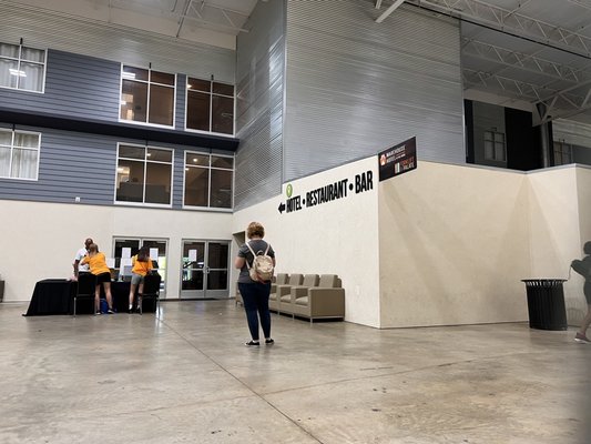 SPOOKY NOOK SPORTS - 129 Photos & 81 Reviews - 75 Champ Blvd, Manheim ...