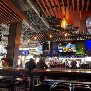 HAWG HEAVEN BBQ & GASTRO PUB - 57 Photos & 35 Reviews - Restaurants ...