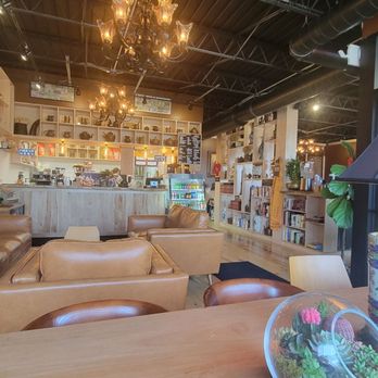 MOMO CAFE - Updated April 2025 - 53 Photos & 14 Reviews - 3035 Central ...