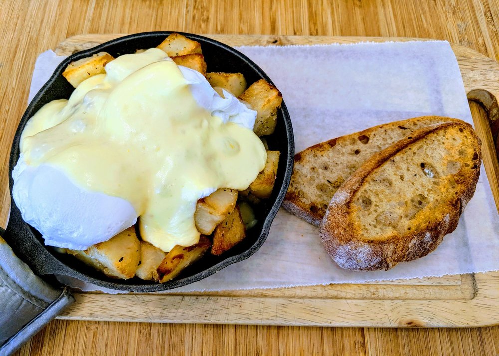 THE PORCH LIGHT - 42 Photos & 28 Reviews - 982 Kingston Road, Toronto ...