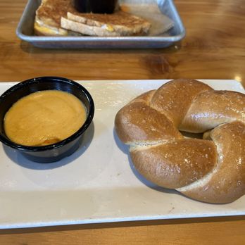 BREAD AND BREW ALASKA - Updated March 2025 - 302 Photos & 380 Reviews - 1450 E Tudor Rd ...