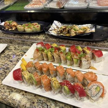 FUJI ROLL & SUSHI - Updated May 2024 - 455 Photos & 312 Reviews - 401 S ...