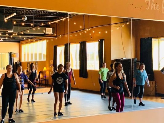 STUDIO K - Updated November 2025 - 33 Photos & 40 Reviews - 11951 ...