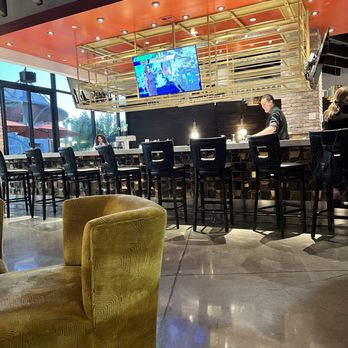 Q1227 RESTAURANT - Updated December 2024 - 2563 Photos & 1446 Reviews ...